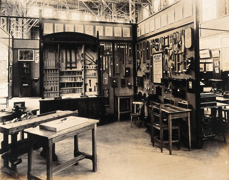 Tools, Services, & Office Equipment I Use | olets.dev